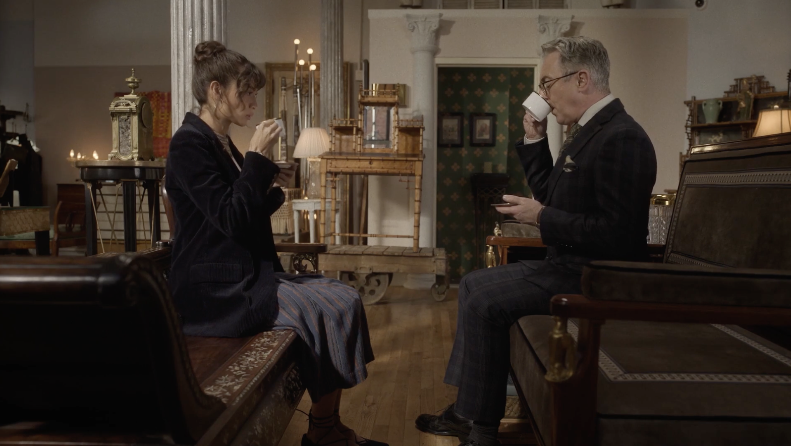 Katie Holmes And Julia Mayorga Talks About Rare Objects