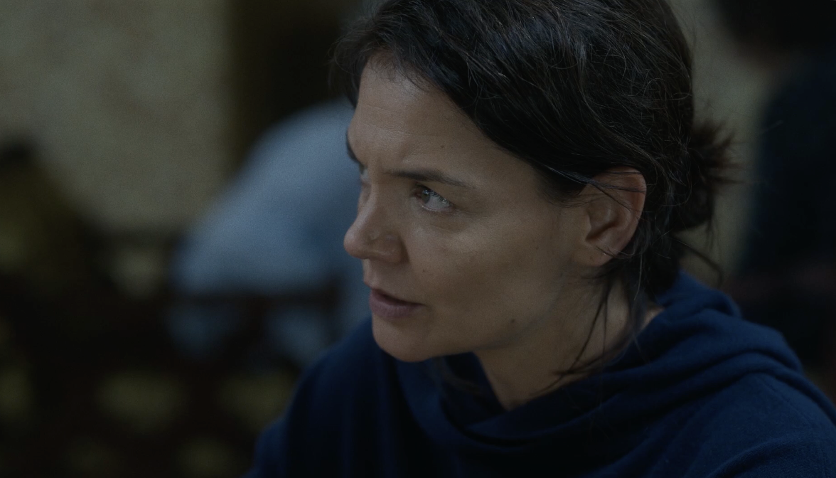 Katie Holmes And Julia Mayorga Talks About Rare Objects