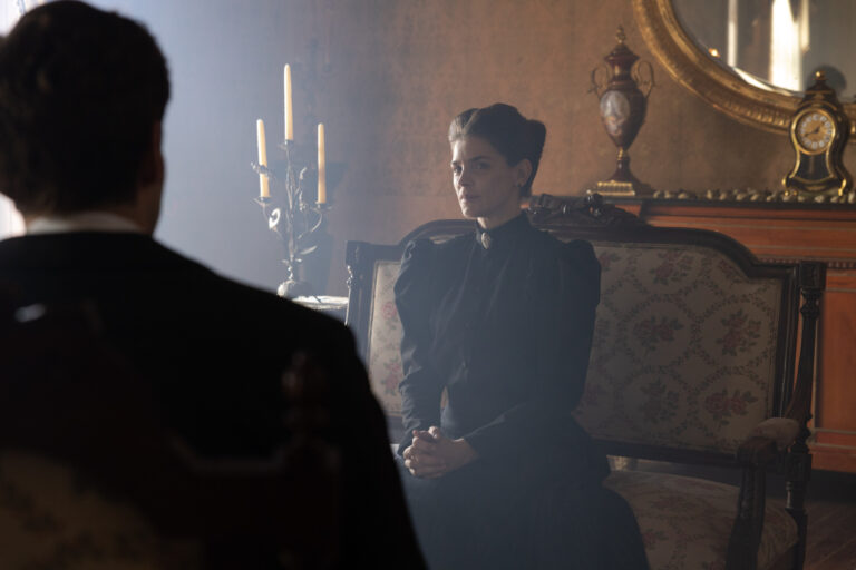 Irene Azuela Habla De Como Agua Para Chocolate | Entrevista