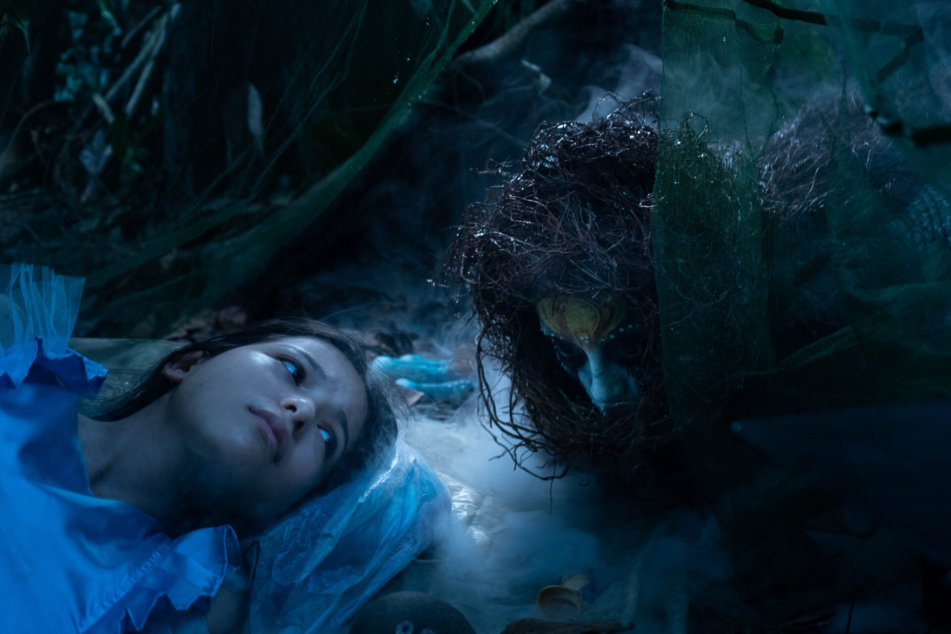 Alix Carpet Interviews At Los Angeles Premiere